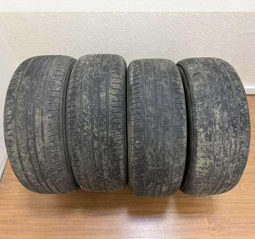 Yokohama BluEarth AE50 215/60 R16 99V