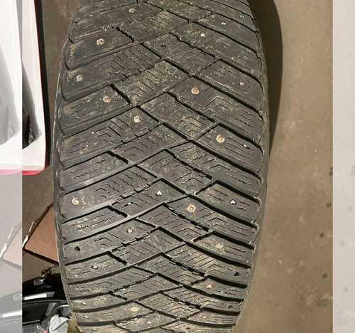 Goodyear Ultragrip Ice Arctic 245/45 R18