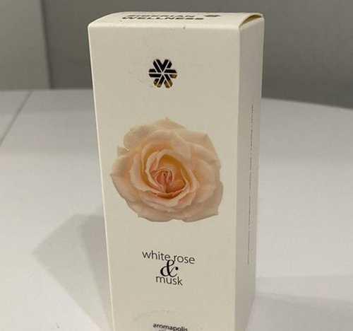 Парфюмерная вода white rose & musk. Сиб здоровье