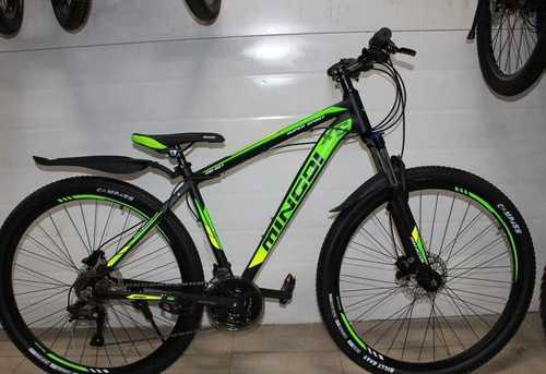 Скоростной велосипед черно-зеленый новый