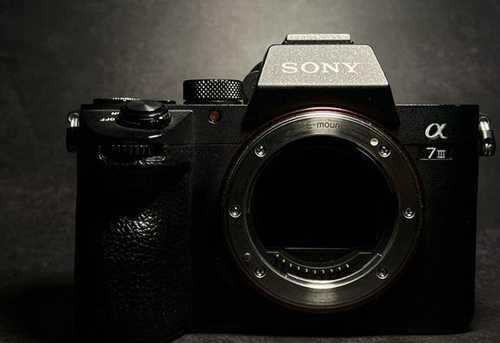 Продам фотоапарат sony Alfa 7 III