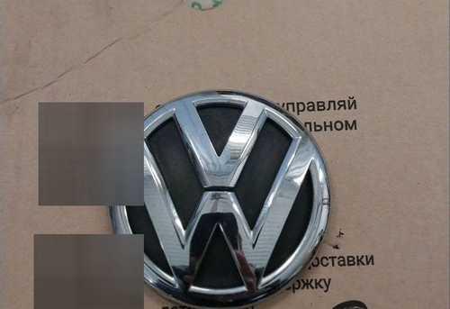 Эмблема крышки багажника Volkswagen