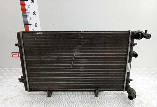 Радиатор основной для Volkswagen Golf 4