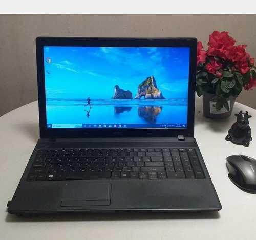 Acer intel i3 2.20GHz,6gb ozy, 15.6LED