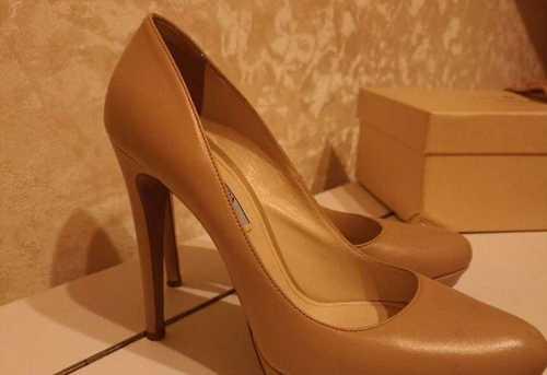 Туфли Prada Milano 40 размер