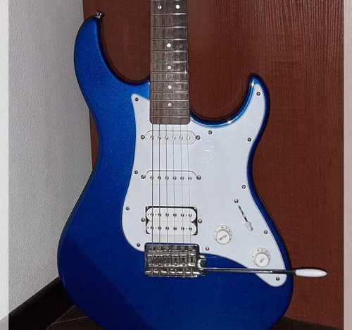 Электрогитара yamaha pacifica 012