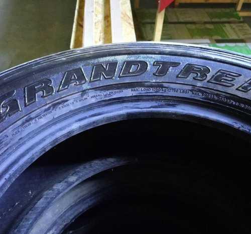 Dunlop Grandtrek AT1 285/60 R18