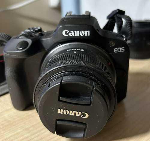 Canon eos r100