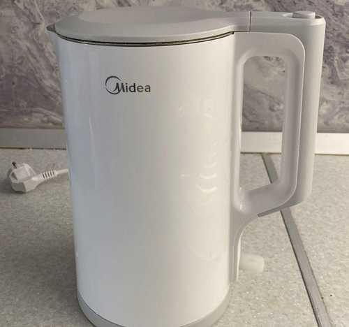 Электрический чайник Midea