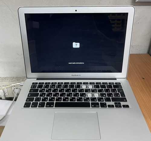 MacBook Air 13 (2017), 512 ГБ, Core i5, 1.8 ГГц, RAM 8 ГБ, Intel HD Graphics 6000