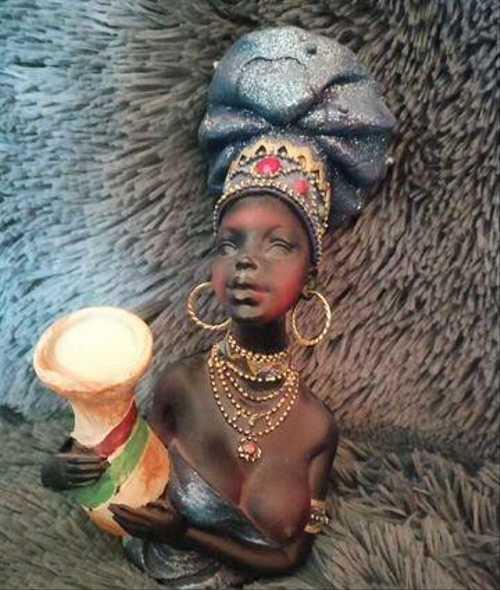 Статуэтка Африканской девушки