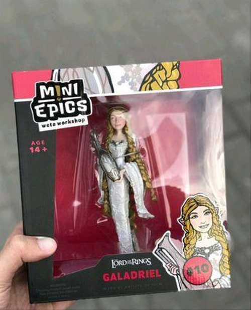 Коллекционная фигурка Галадриэль Mini Epics новая