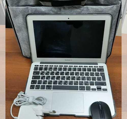 Продам. MacBook Air (11-inch. Mid 2013)