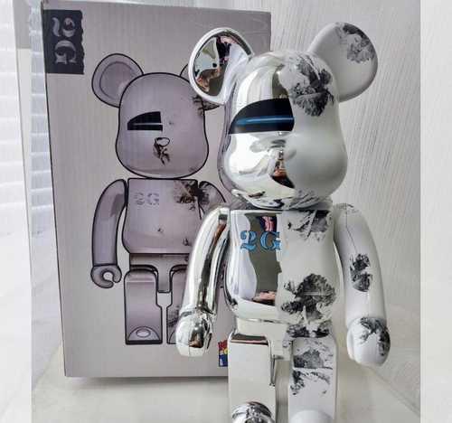 Игрушка bearbrick 2G