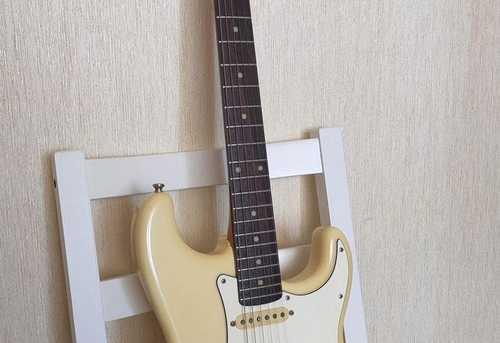 Edwards stratocaster E-SE-93R/LT