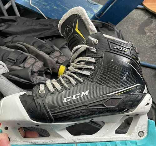 Вратарские коньки ccm as 1