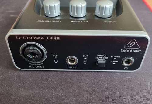 Внешняя звуковая карта с USB Behringer UM2 U-phori