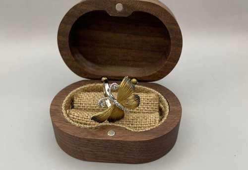 Золотое кольцо 750 пробы "Бабочка"
