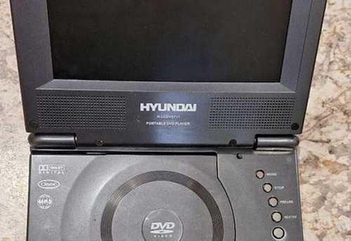 Портативный DVD Hyundai на ремонт или запчасти