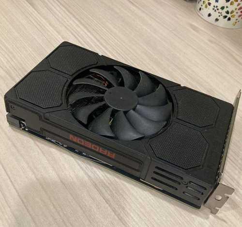 Видеокарта AMD RX 5500