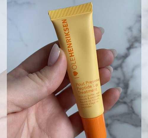 Бальзам для губ с пептидами Olehenriksen lip