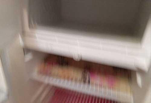 Холодильник бирюса