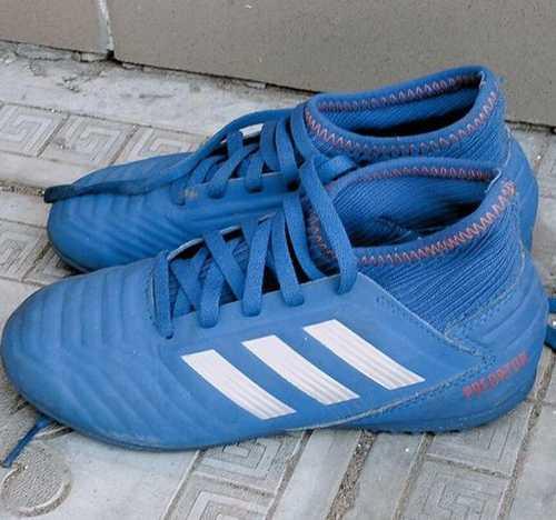 Шиповки детские adidas Predator