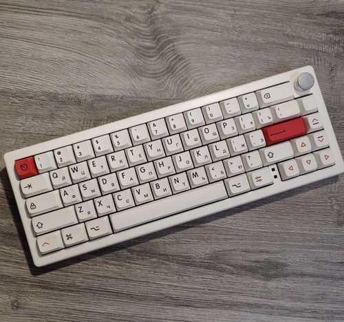 Кастомная механическая клавиатура GMK67