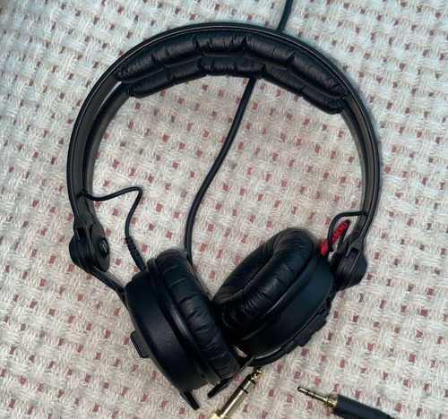 Наушники sennheiser hd 25