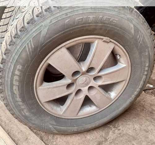 Laufenn G Fit 4S 265/65 R17