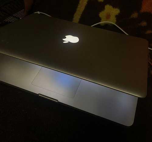 Apple macbook pro