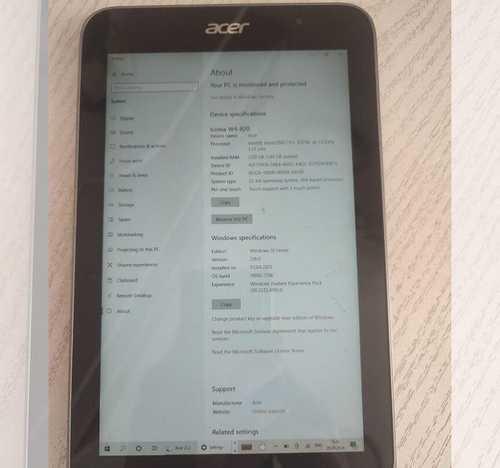 Планшет Acer Iconia W4-820