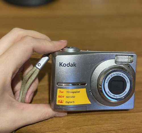 Цифровой фотоаппарат Kodak EasyShare C713