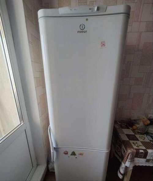 Холодильник indesit C138G.016