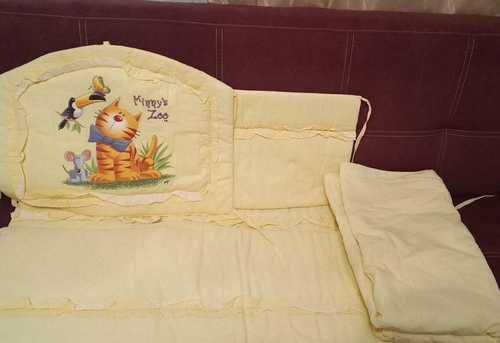Бортики и одеяло в кроватку