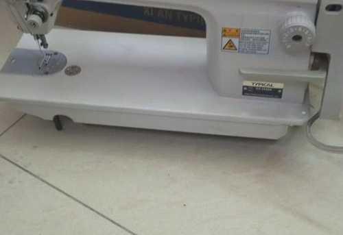 Промышленная прямострочная швейная машина typical