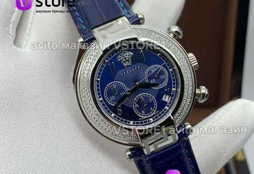 Женские наручные часы Versace