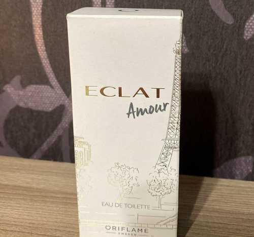 Туалетная вода Eclat Amour Oriflame