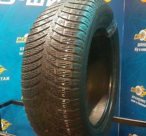 Kumho I'Zen KW23 205/55 R16