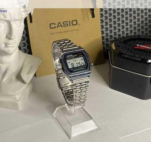 Наручные часы Casio