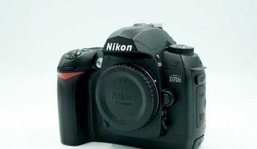 Фотоаппарат Nikon D70s Body (состояние 4)