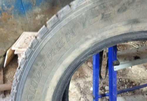 Dunlop Grandtrek Ice 02 235/65 R17