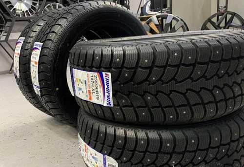 Kinforest Winter Force 215/65 R17 99T