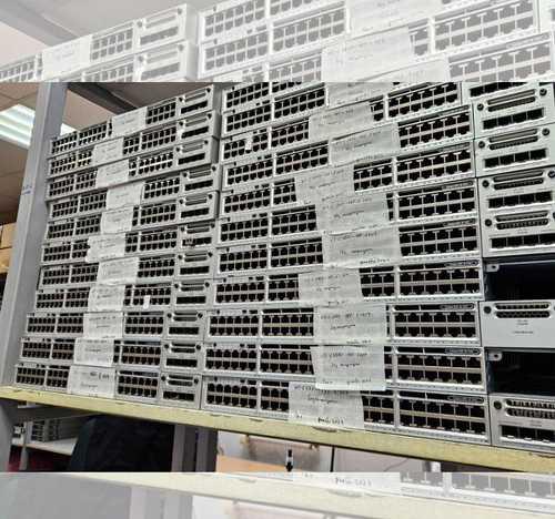 Коммутатор Cisco WS-C3850-48F-E   1100W бп