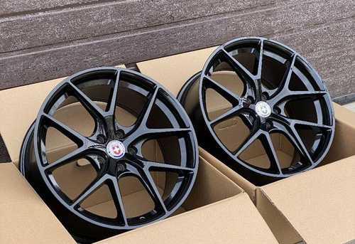 Диски HRE P101 R18 5x114,3 Черный глянец