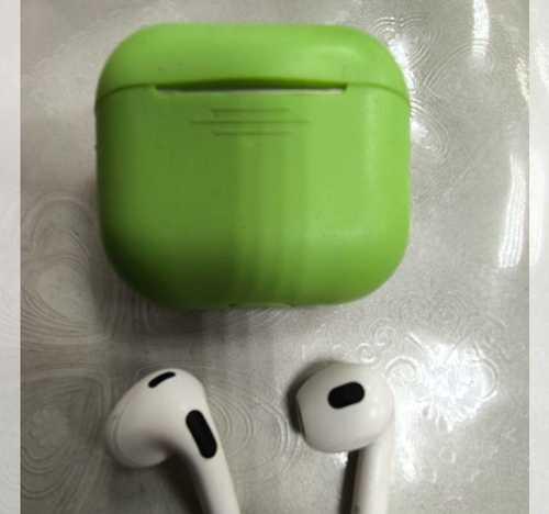 Беспроводные наушники apple airpods