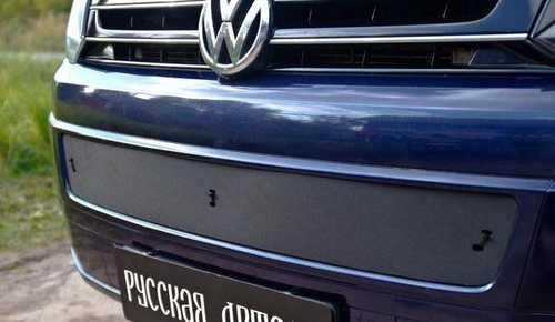 Заглушка решетки бампера Volkswagen Transporter
