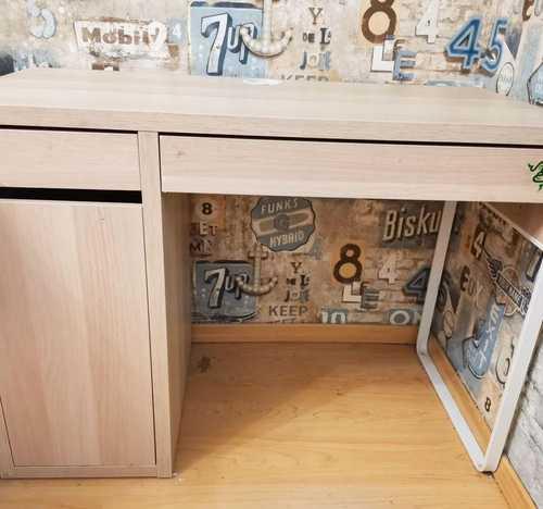 Письменный стол IKEA бу