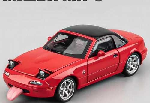 Модель автомобиля Mazda MX-5 Miata 1:32