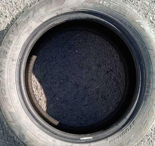 Pirelli Ice Zero 205/55 R16